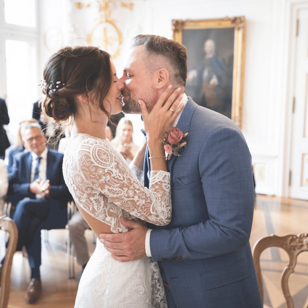 Blog: Mia&Martha Braut Laura liebt zarten Schmuck | miaundmartha.de ...